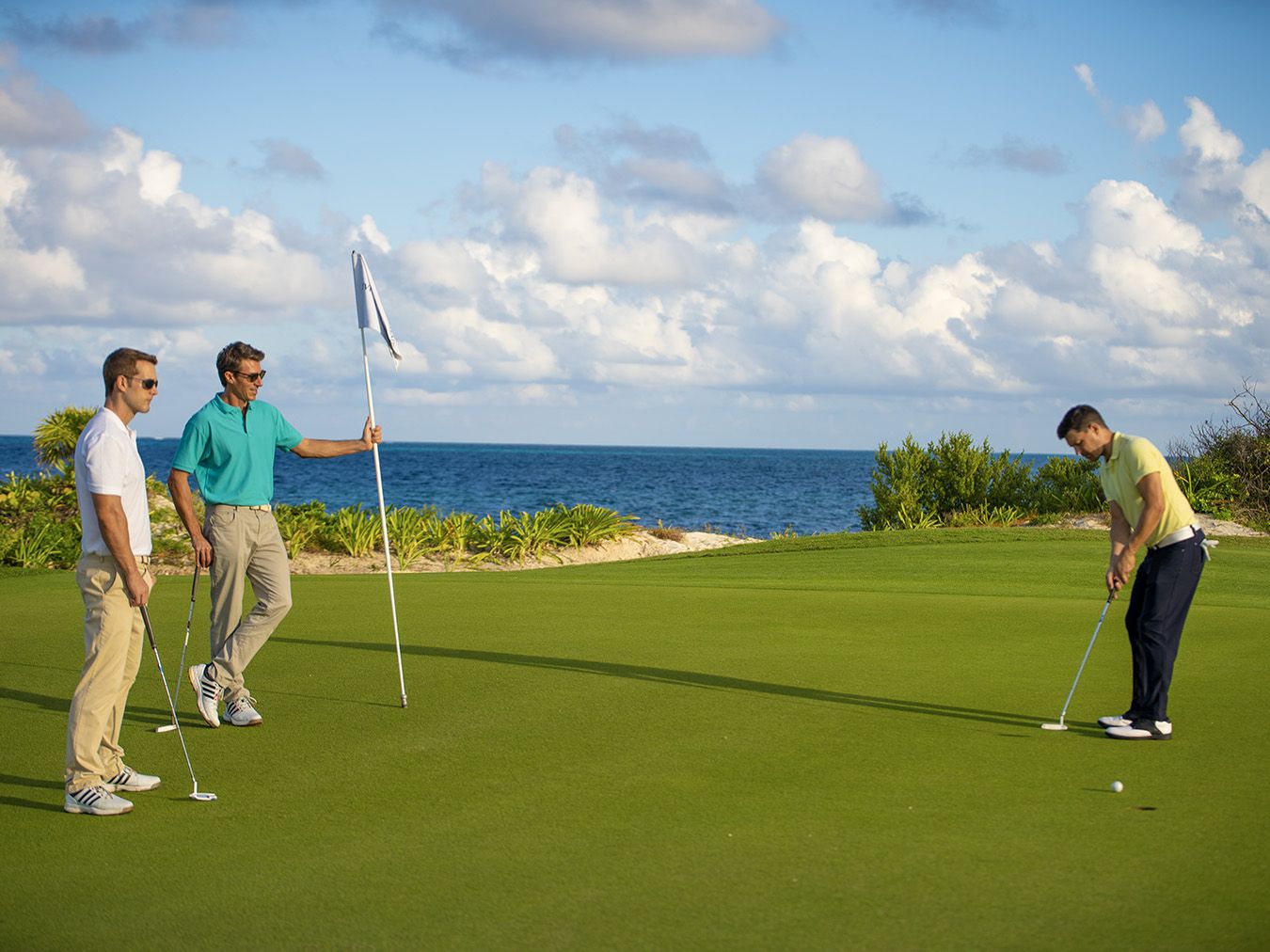Riviera Cancun - A Tropical Oasis | Palace Resorts Golf