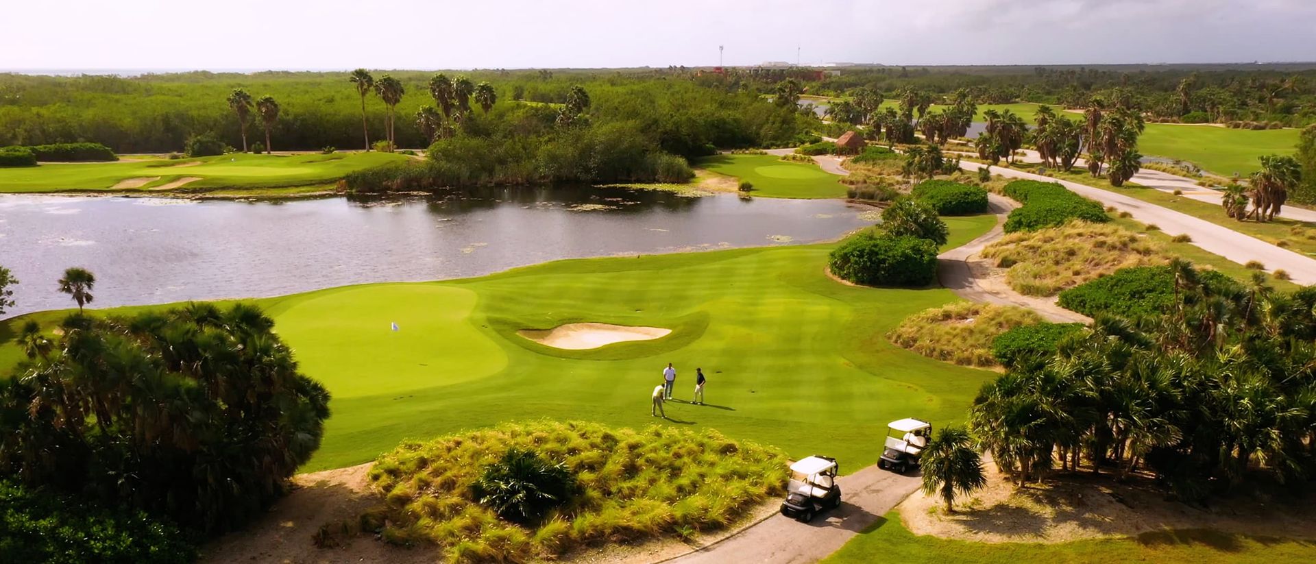 Riviera Cancun - A Tropical Oasis | Palace Resorts Golf